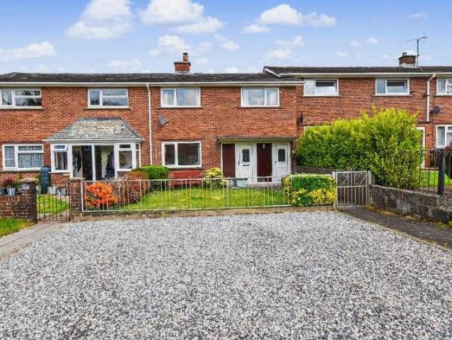 3 bed house for sale