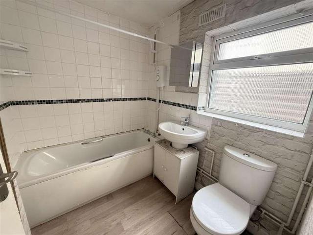 3 bed house for sale