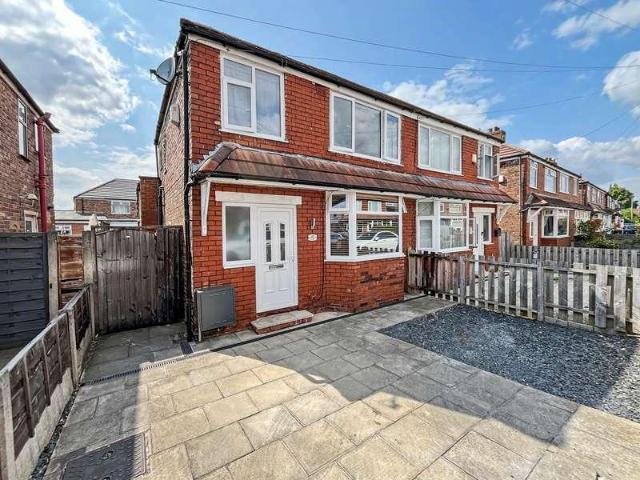 3 bed house for sale