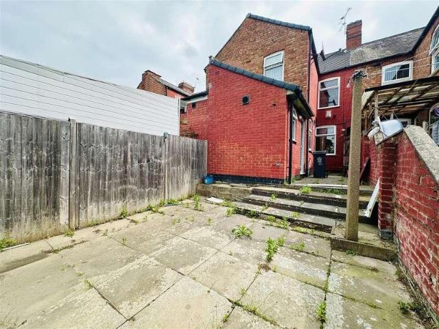 3 bed house for sale