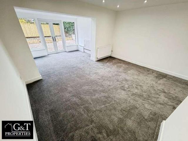 3 bed house for sale