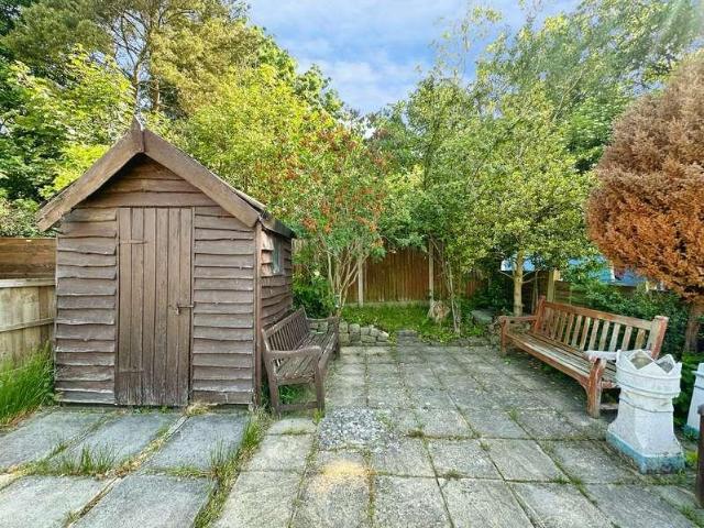 3 bed house for sale