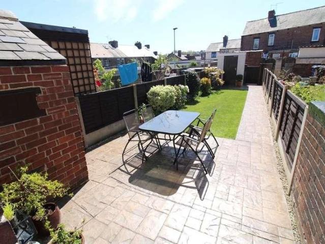 3 bed house for sale