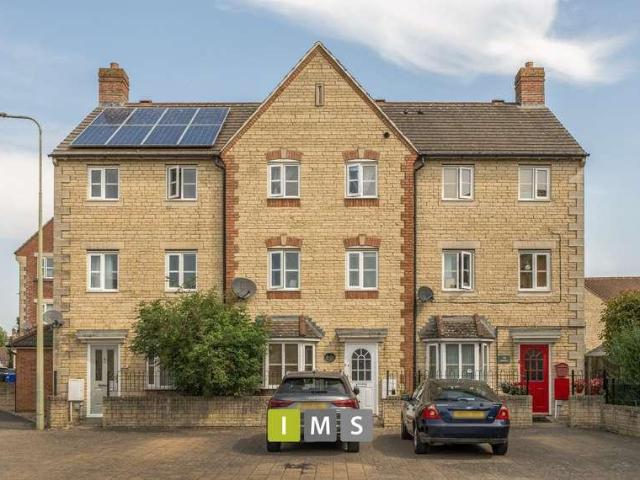 3 bed house for sale