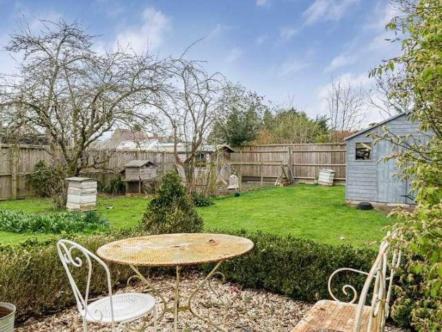 3 bed house for sale
