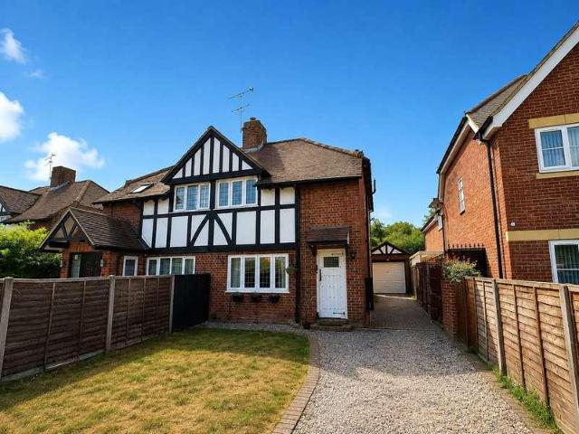 3 bed house for sale