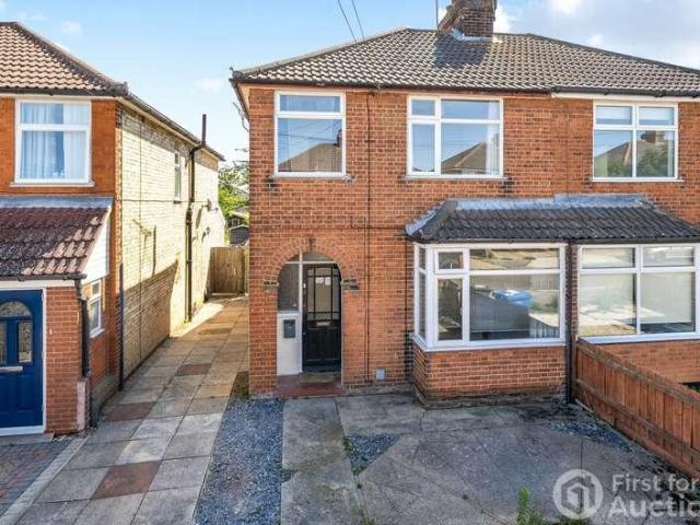 3 bed house for sale