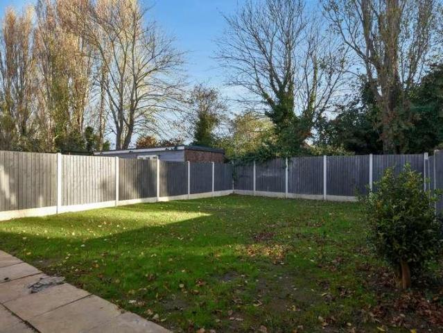 3 bed house for sale