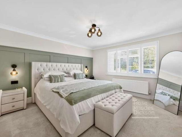3 bed house for sale