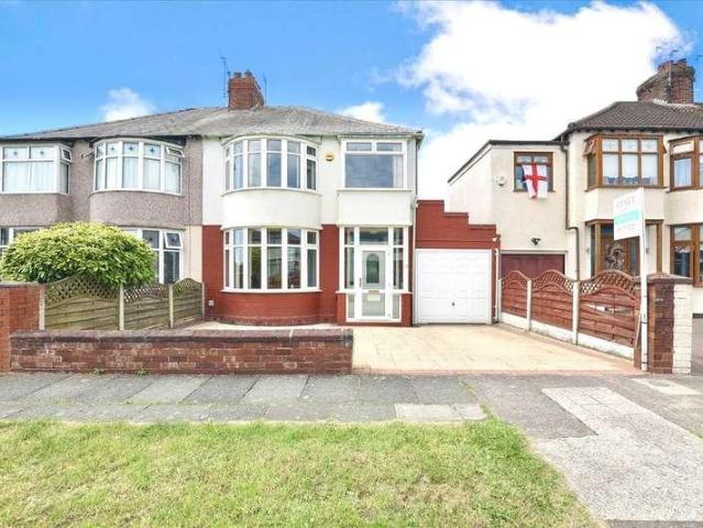 3 bed house for sale