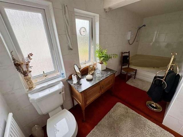 3 bed house for sale