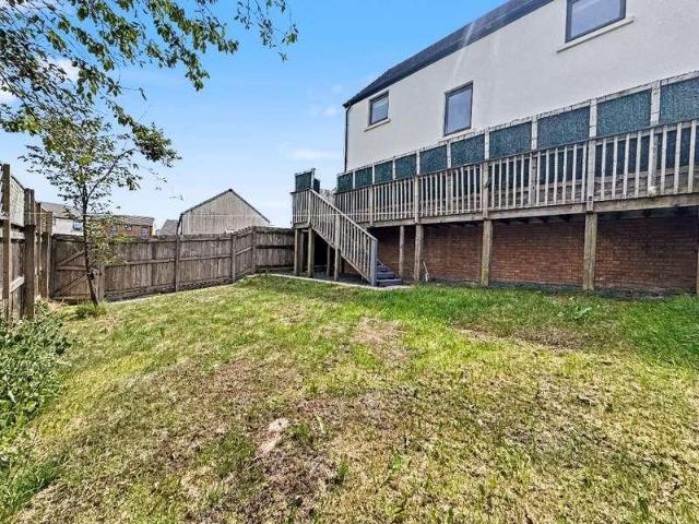 3 bed house for sale