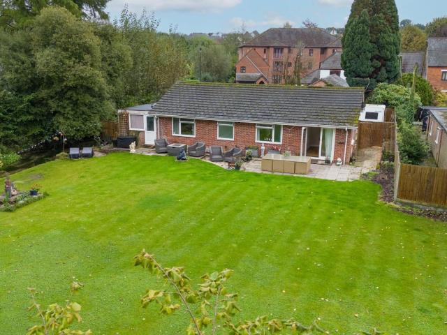 3 bed house for sale