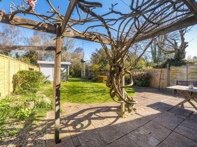 3 bed house for sale