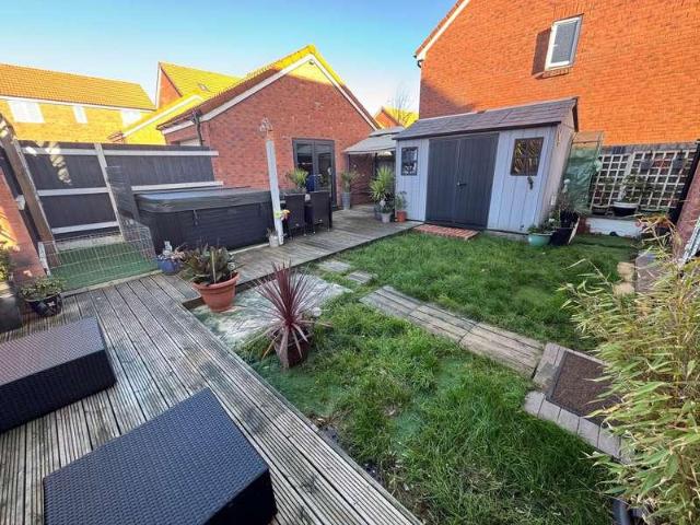 3 bed house for sale