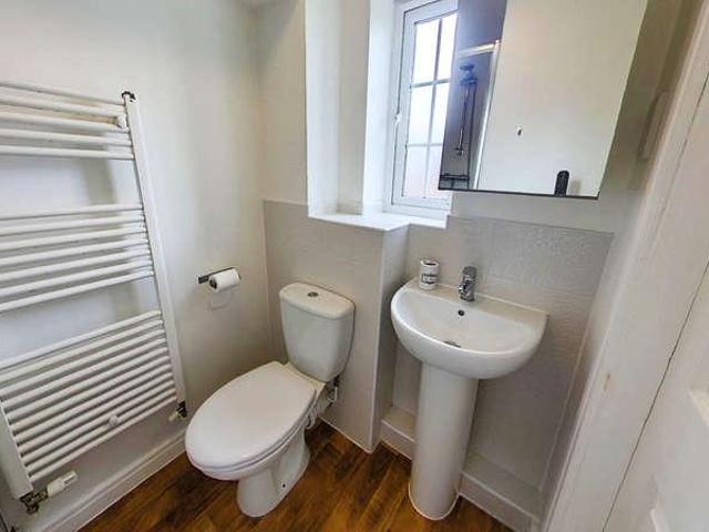 3 bed house for sale