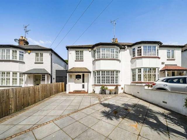 3 bed house for sale