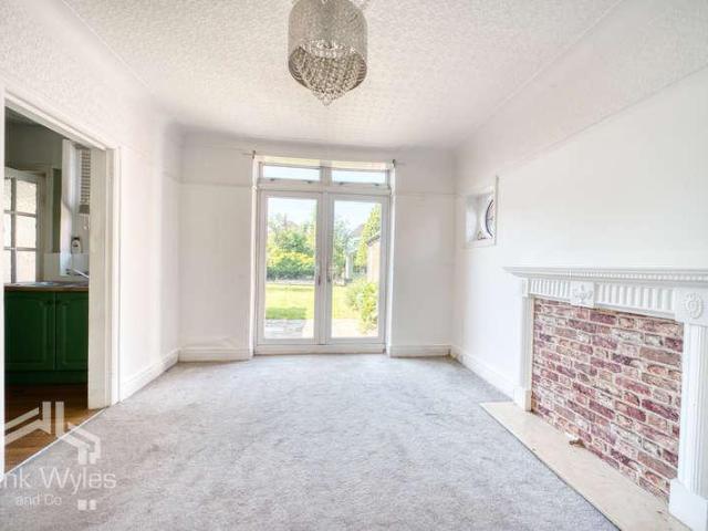 3 bed house for sale