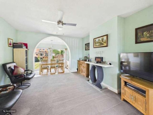 3 bed house for sale