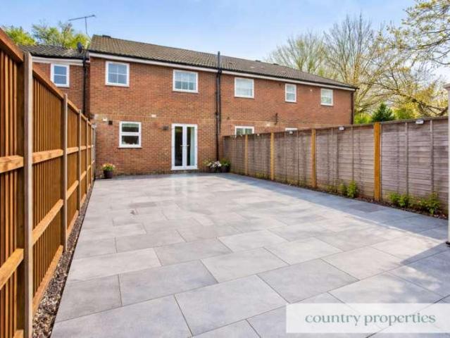 3 bed house for sale