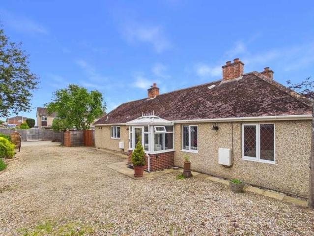 3 bed house for sale