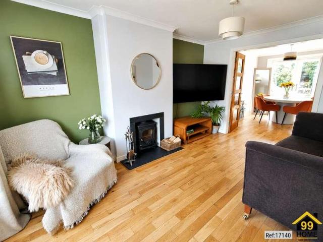 3 bed house for sale