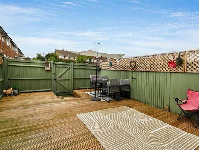 3 bed house for sale