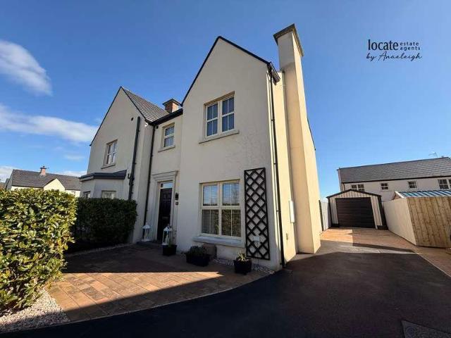 3 bed house for sale