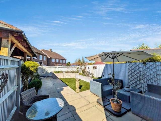 3 bed house for sale