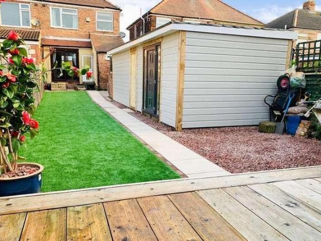 3 bed house for sale
