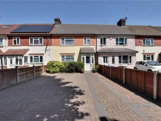 3 bed house for sale