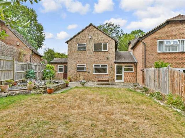 3 bed house for sale