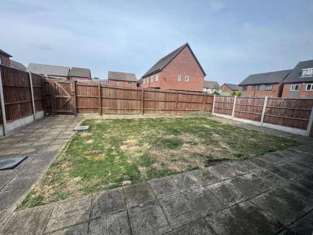 3 bed house for sale