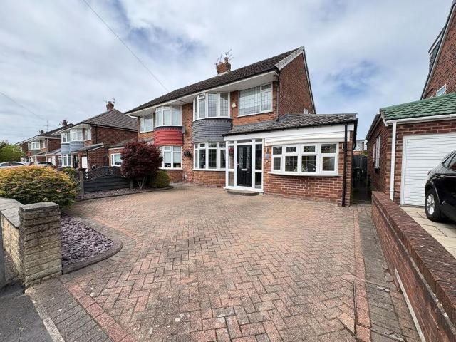 3 bed house for sale