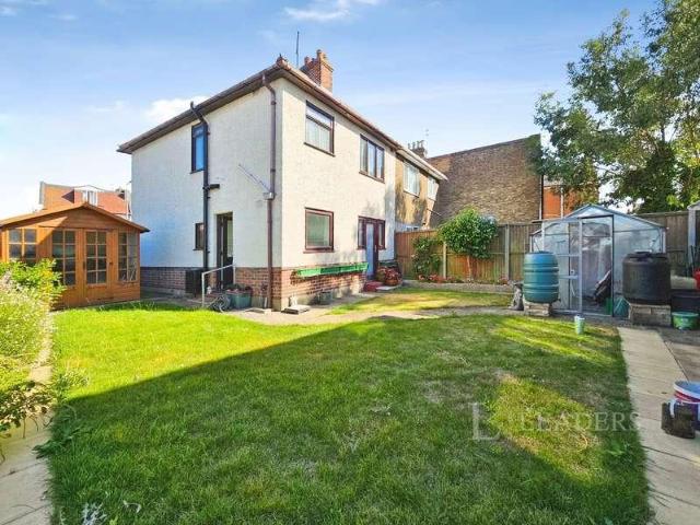 3 bed house for sale