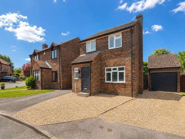 3 bed house for sale