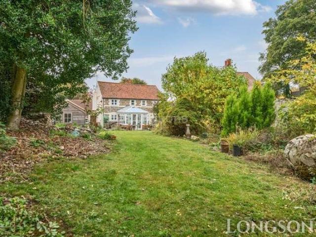 3 bed house for sale