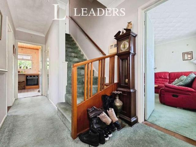 3 bed house for sale