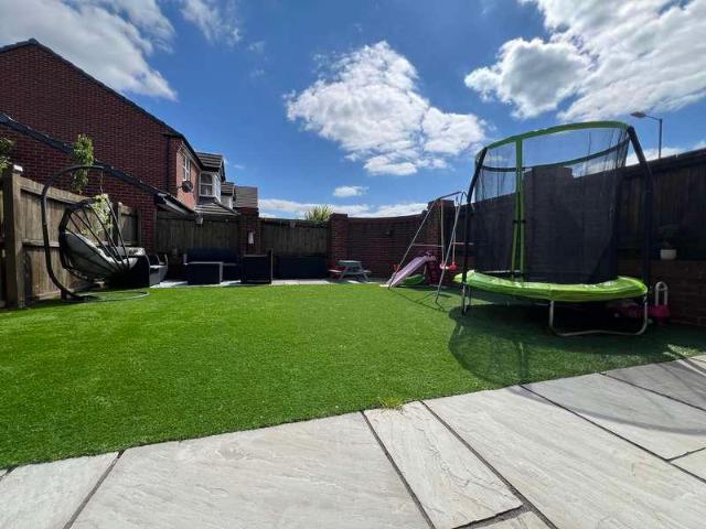 3 bed house for sale