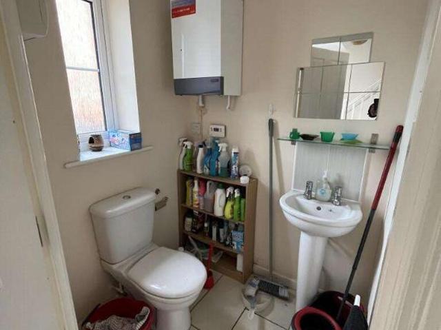 3 bed house for sale