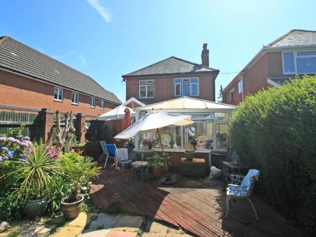 3 bed house for sale