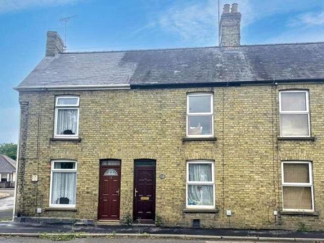 3 bed house for sale