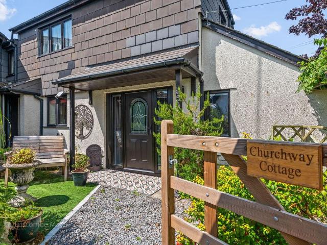 3 bed house for sale