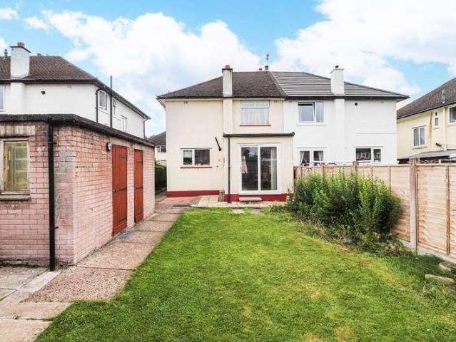 3 bed house for sale