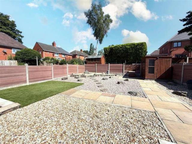 3 bed house for sale