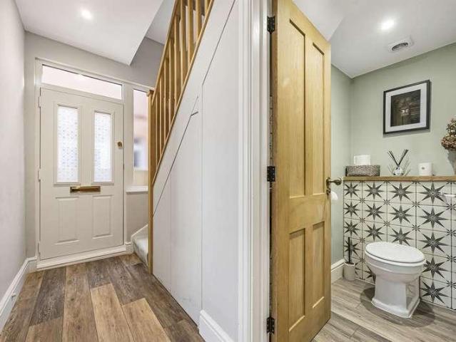 3 bed house for sale