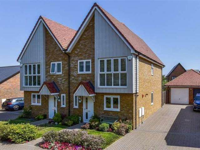 3 bed house for sale