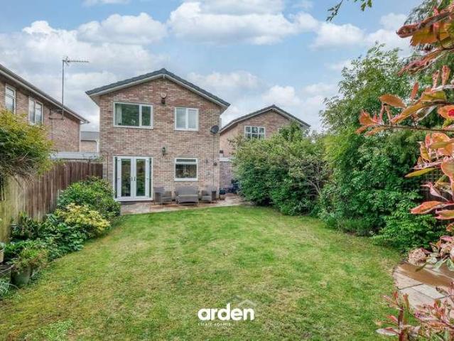 3 bed house for sale