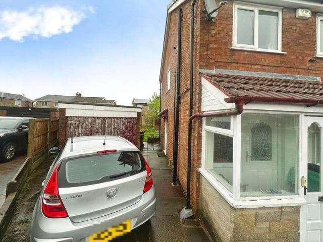 3 bed house for sale
