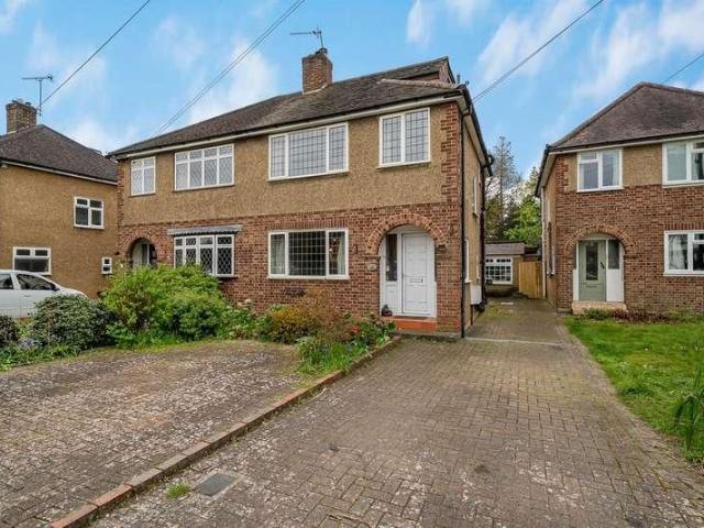 3 bed house for sale
